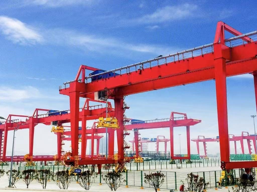 Rail-Mounted Container Gantry Crane - PowerLink Cranes