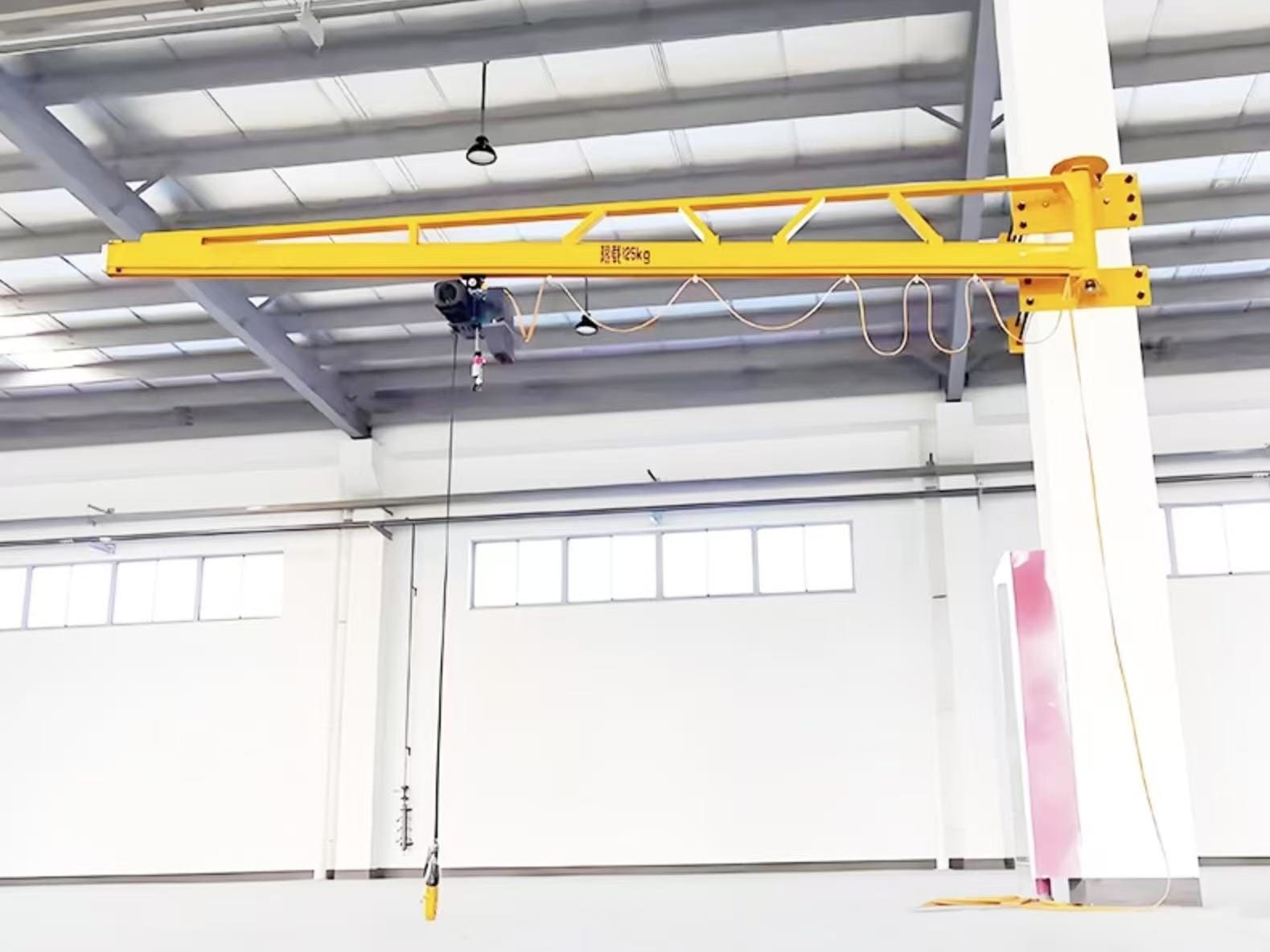 Wall-Mounted Jib Crane - PowerLink Cranes